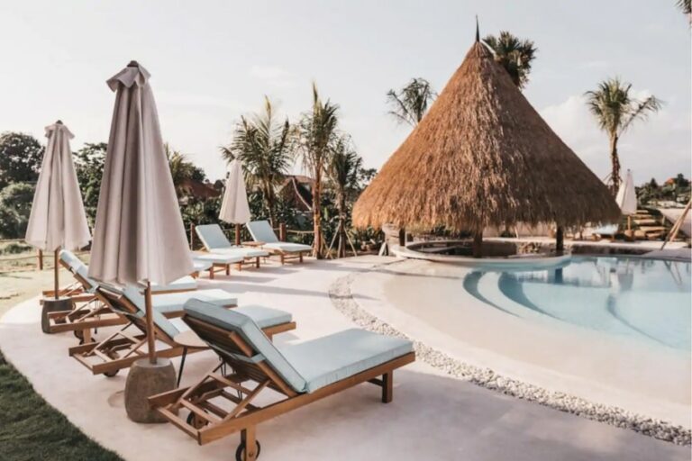 Surfing Bali / Everything You Need to Know