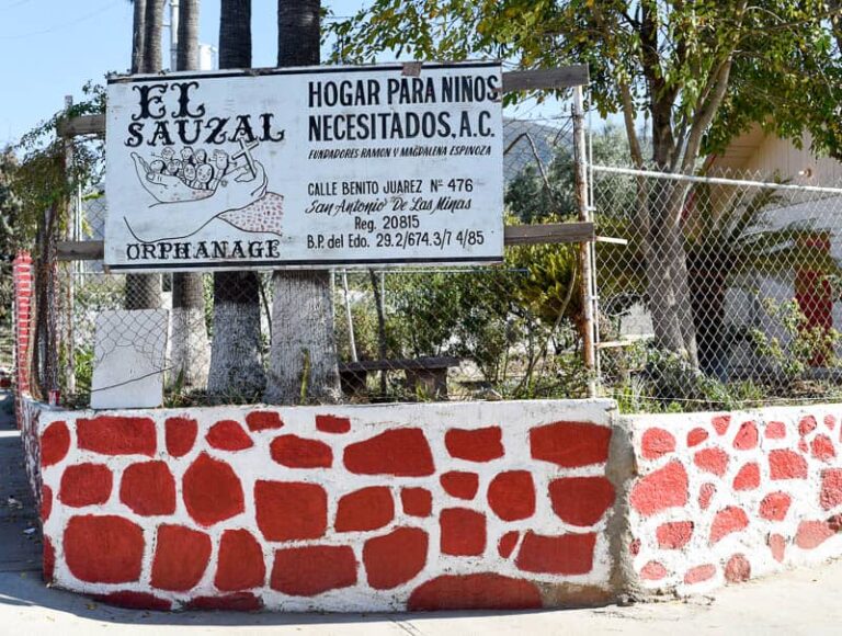 Baja Surf Trip / A Couple Weeks of Fun Waves, Tacos, and Wine