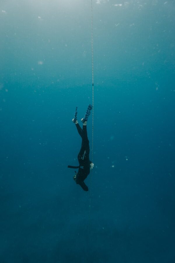 Freediving / How I Learned to Hold My Breath for 3 Minutes (in a Day)