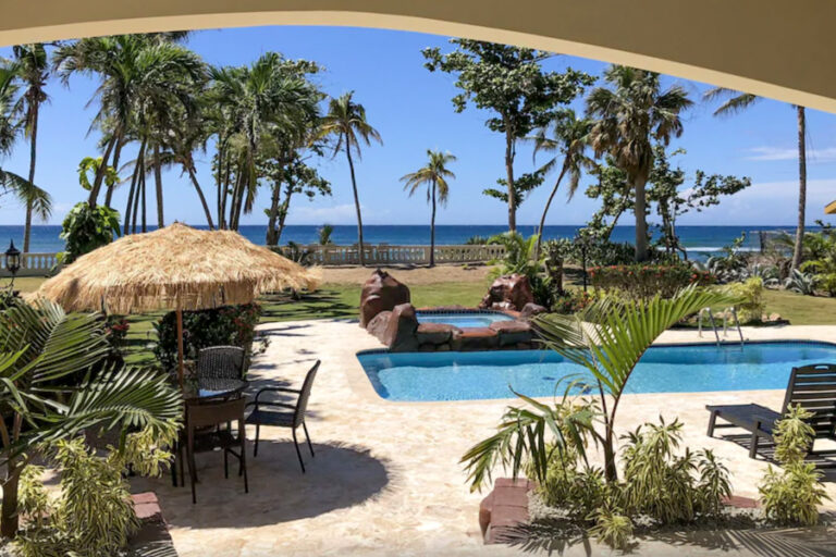 Surfing Puerto Rico / Everything You Need to Know