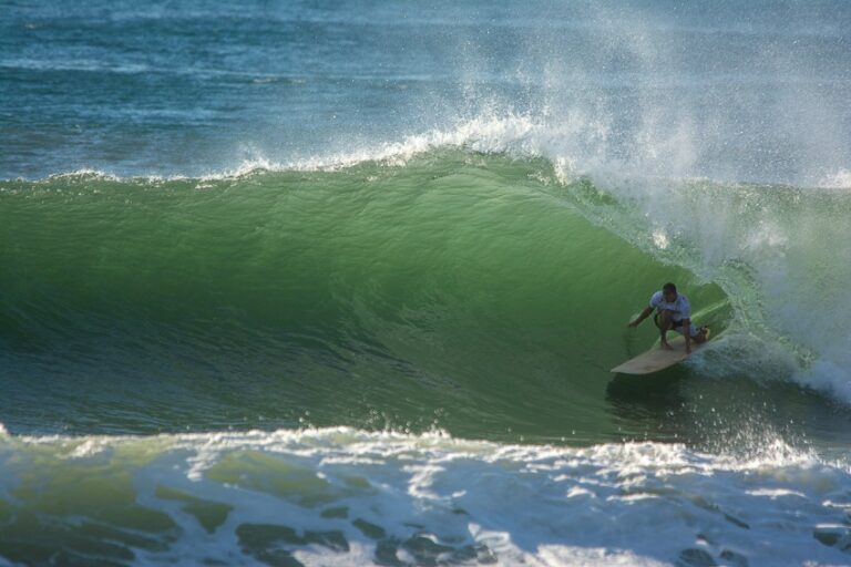 Puro Surf / Surf Hotel and Academy in El Salvador