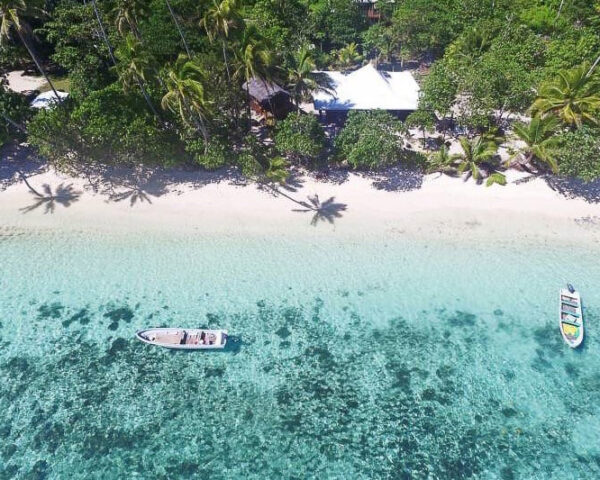 Surf Resort Guide / The Best Surf Hotels, Surf Camps, and Surf Villas