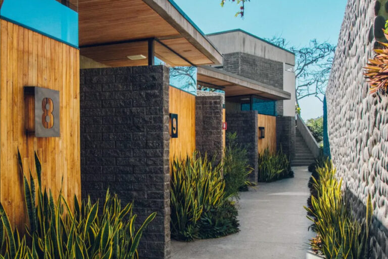 Puro Surf / Surf Hotel and Academy in El Salvador